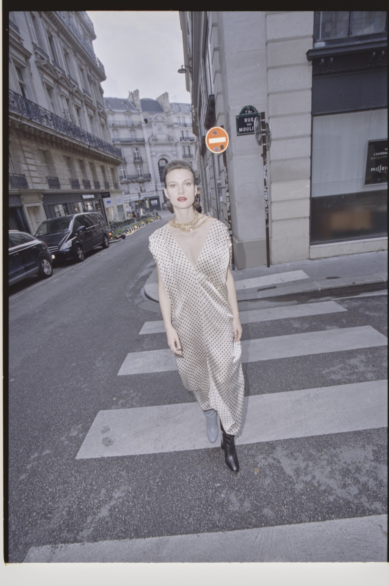 Glass presents Paris Walkabout – a fashion story by photographer Rémi ...