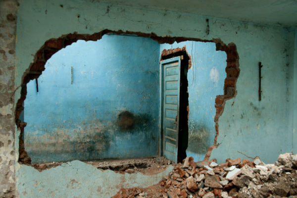 Glass reviews the latest show by Studio Mumbai – In between the Sun and ...