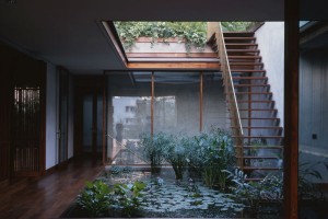 Glass reviews the latest show by Studio Mumbai – In between the Sun and ...