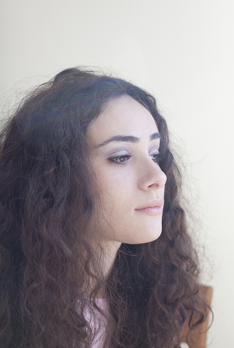 Keeping it together – Glass meets actor Yasmin Paige an acting career ...