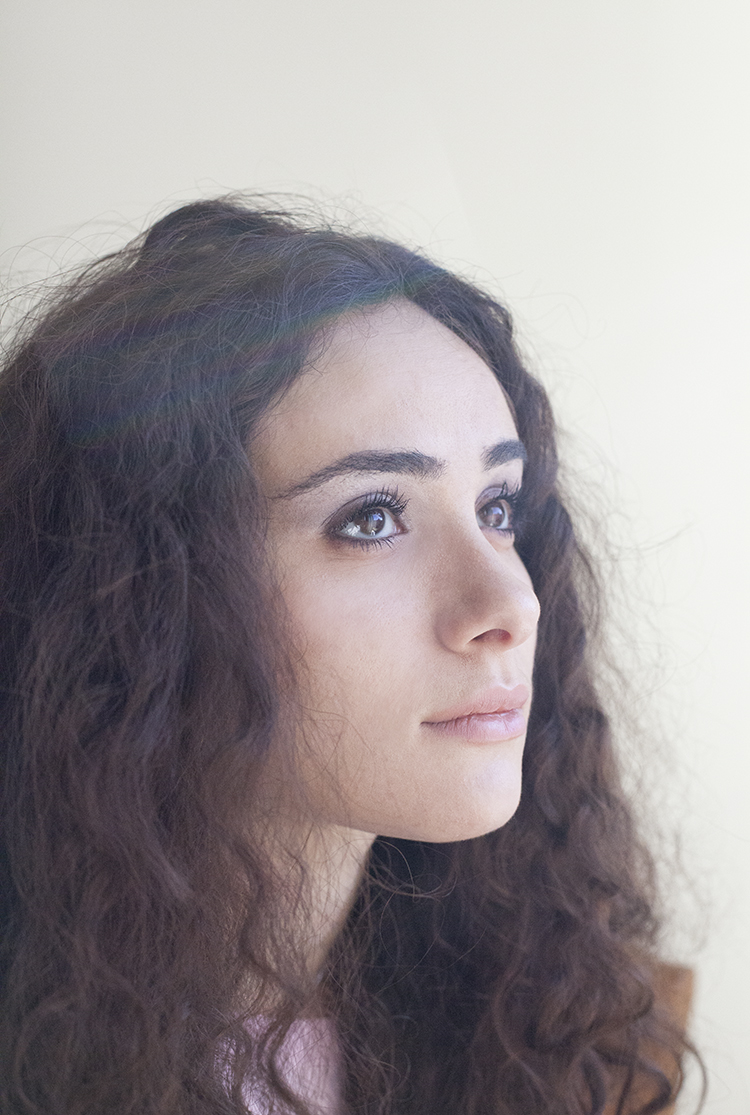 Keeping it together – Glass meets actor Yasmin Paige an acting career ...