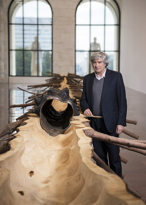 Glass meets artist Giuseppe Penone at Fendi’s Palazzo della Civiltà ...