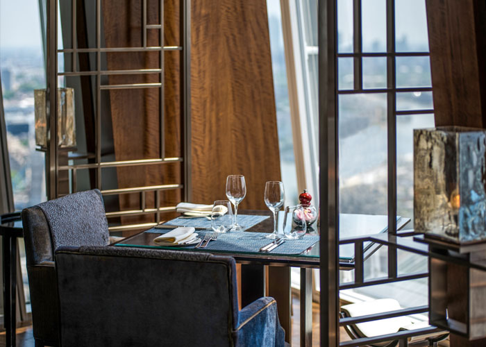 Glass meets chef Daniel McGarey of the Shangri-La at the Shard - The ...
