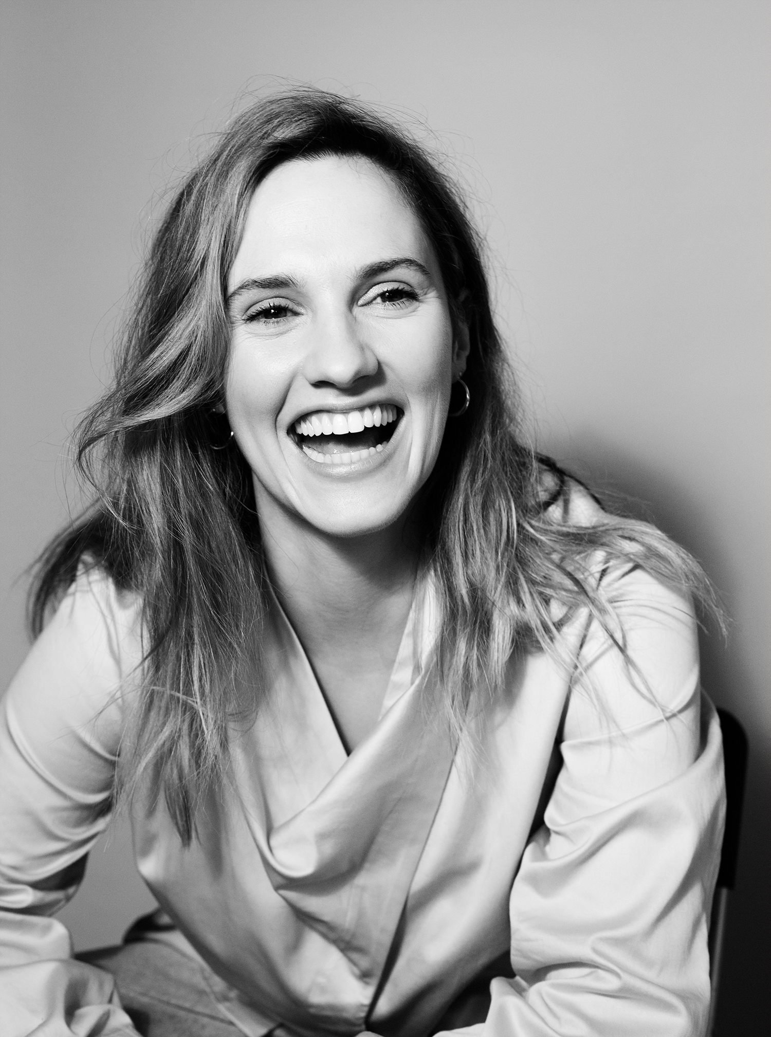 Glass interviews Dublin-born actor Ruth Bradley - The Glass Magazine