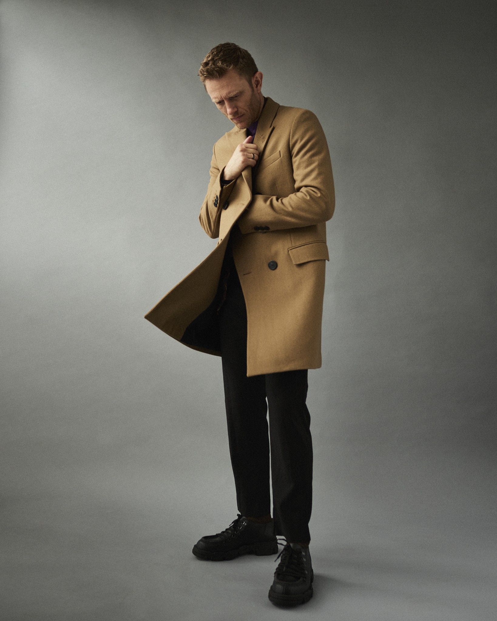 Glass interviews British actor Neil Jackson - The Glass Magazine