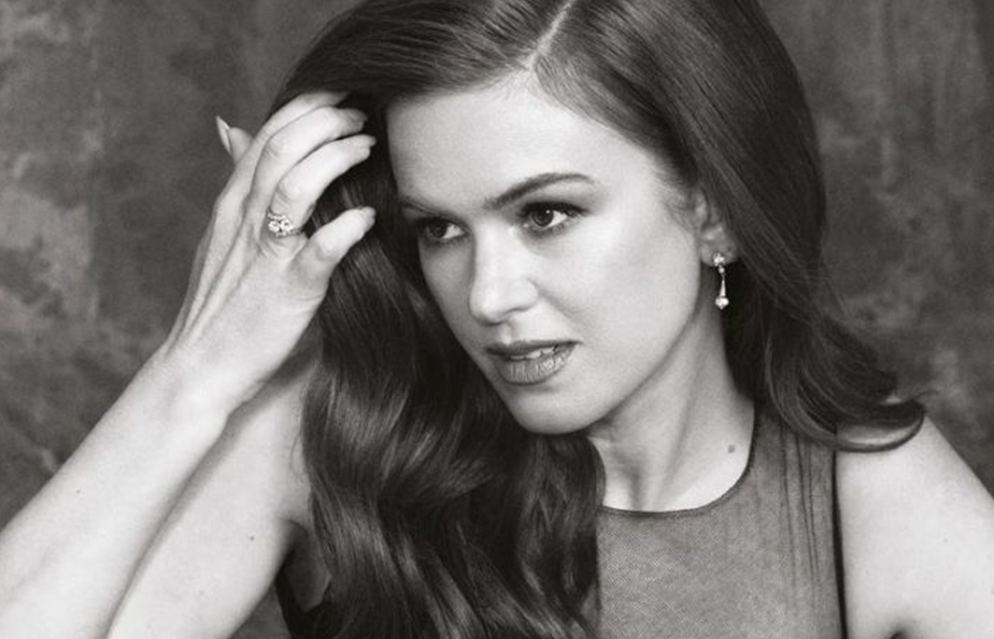 Glass interviews the Hollywood actor Isla Fisher - The Glass Magazine