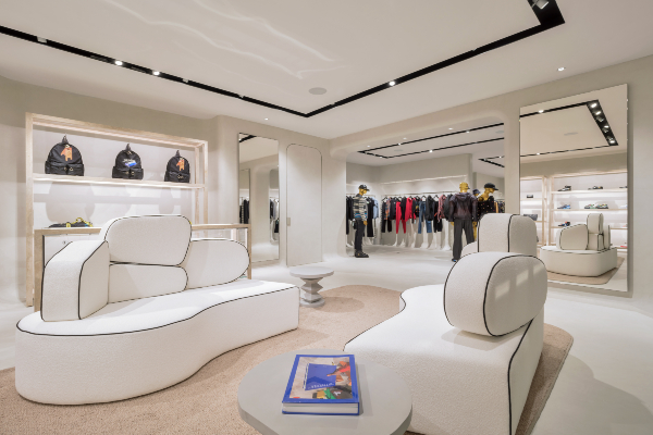 Off-White™ opens new London store on Sloane Street - The Glass Magazine