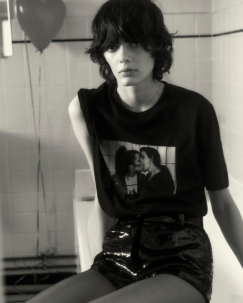 Saint Laurent presents Derek Ridgers exhibition along with a limited ...