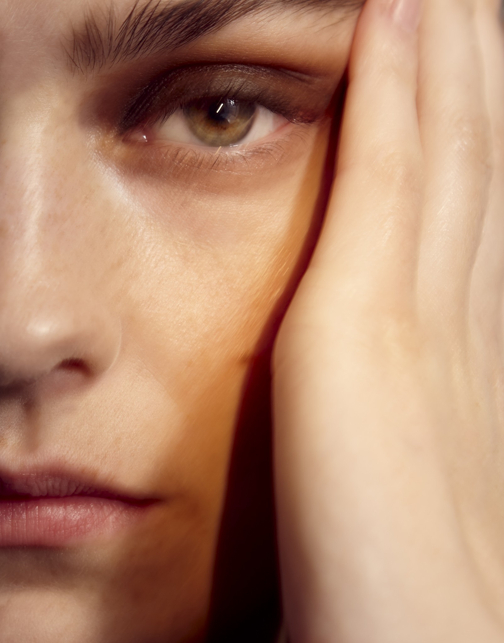 Glass presents Dark Romance – a beauty story by Louise Samuelsen and ...