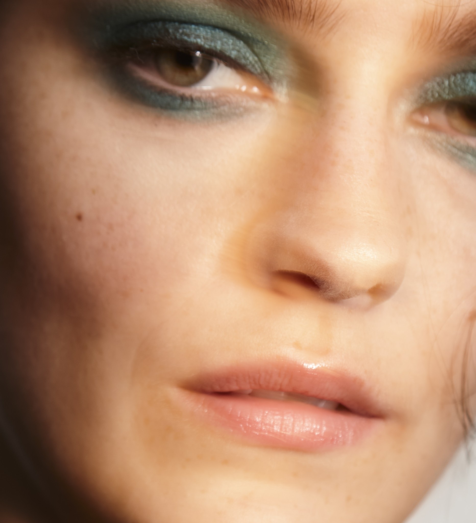 Glass presents Dark Romance – a beauty story by Louise Samuelsen and ...