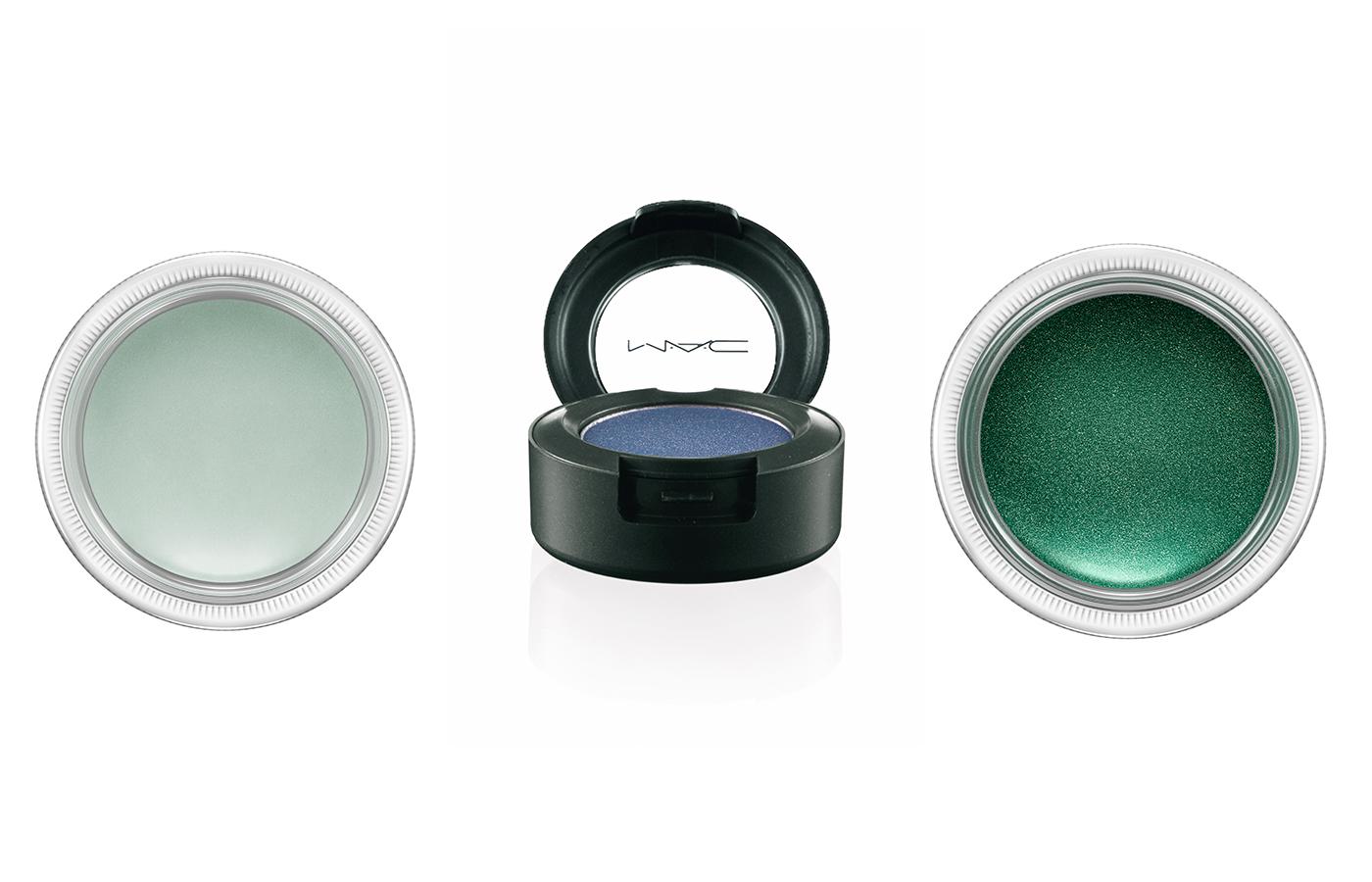 Glass discovers the MAC blue eyeshadow trend - The Glass Magazine