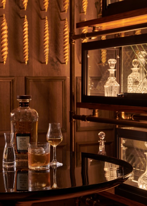 The Great Scotland Yard Hotel launches Síbín – a hidden whisky bar ...