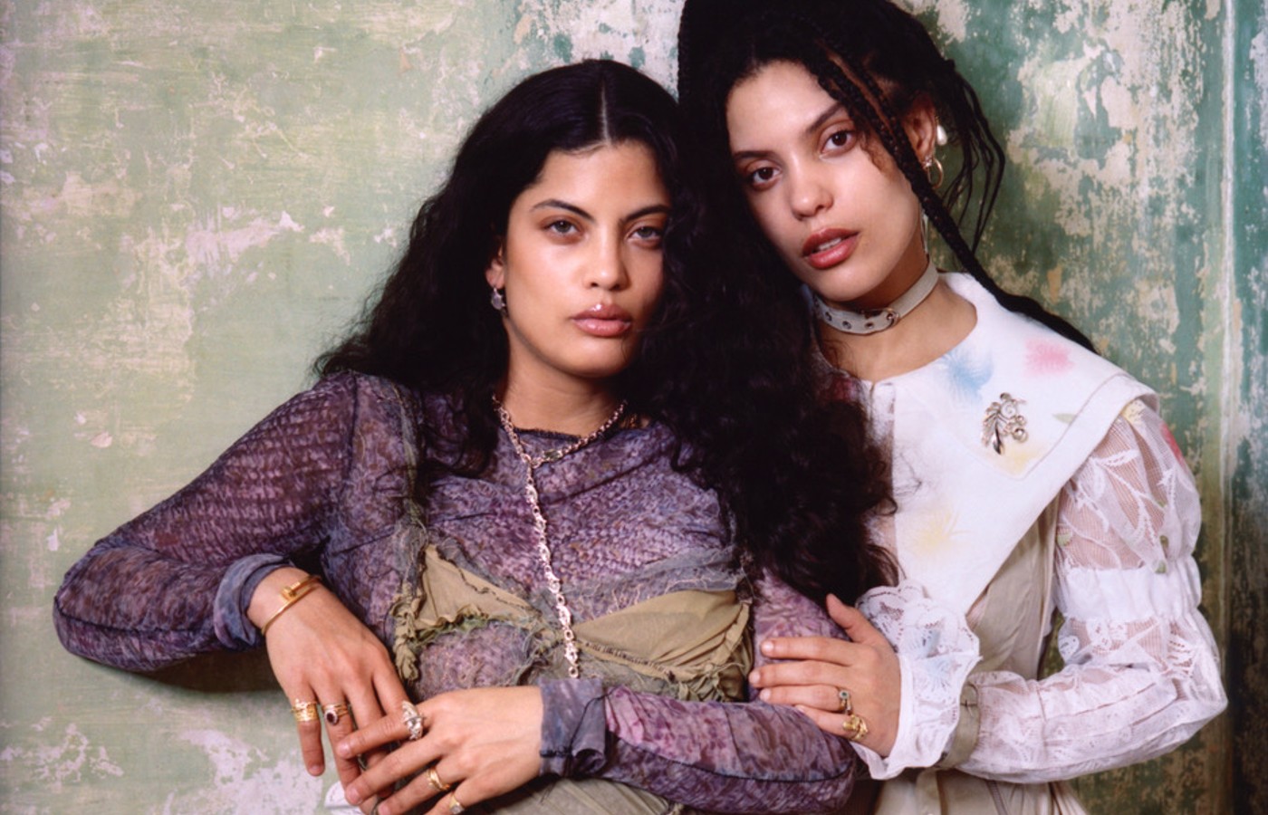Glass speaks to Lisa Kaindé of Ibeyi about their new album – Spell 31 ...