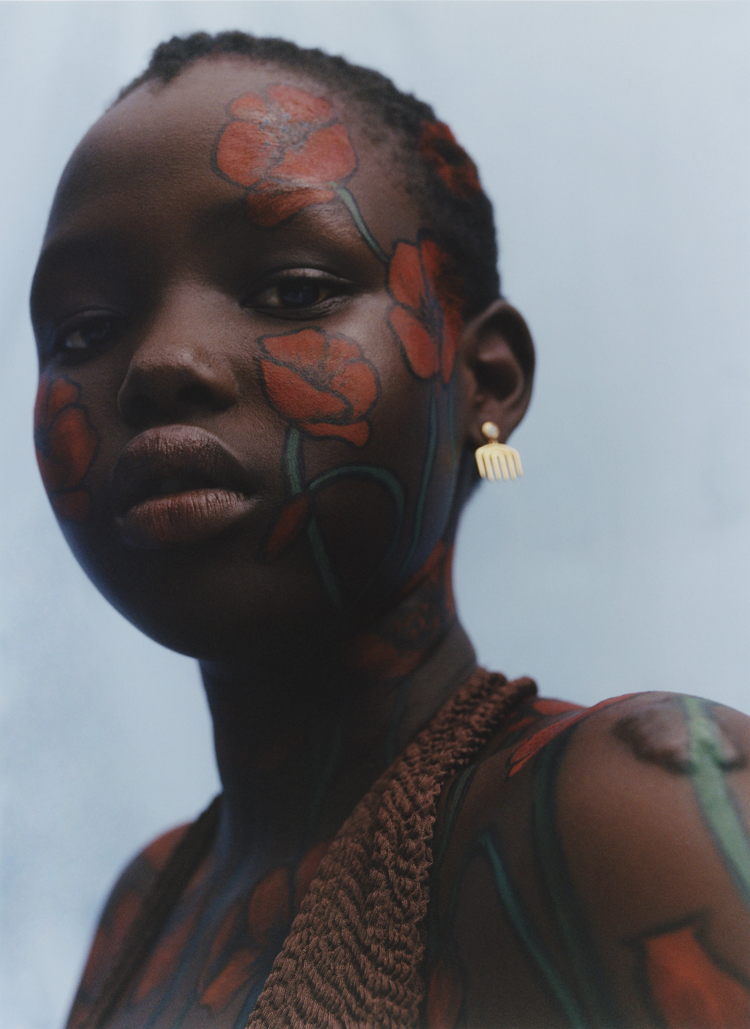 Glass presents Flowers – a beauty story by photographer Benjamin ...