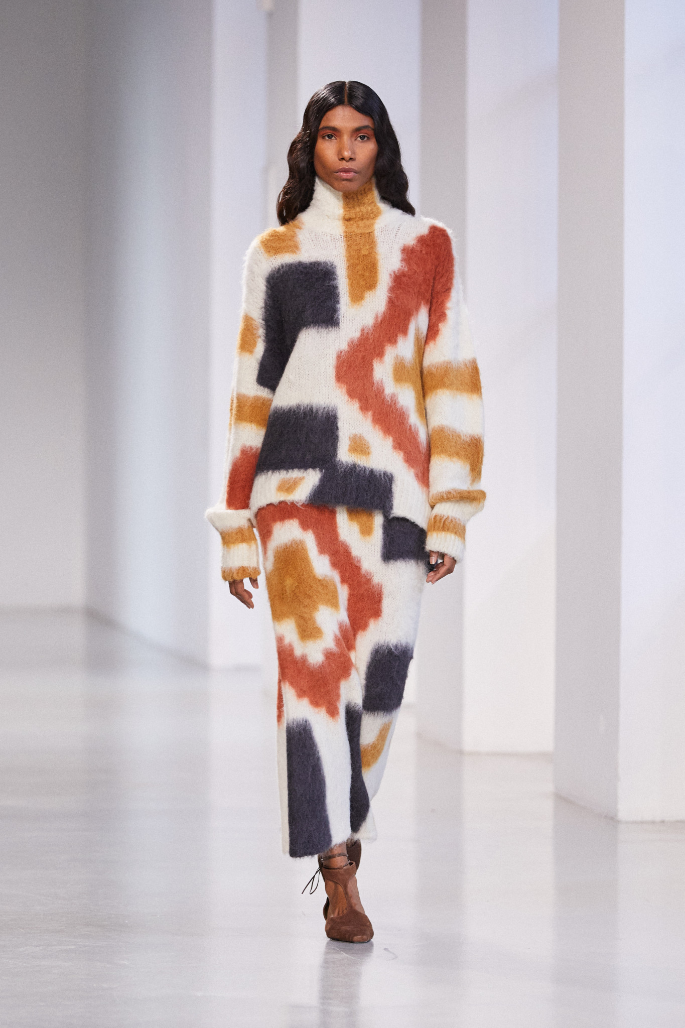 PFW AW23: Mame Kurogouchi - The Glass Magazine