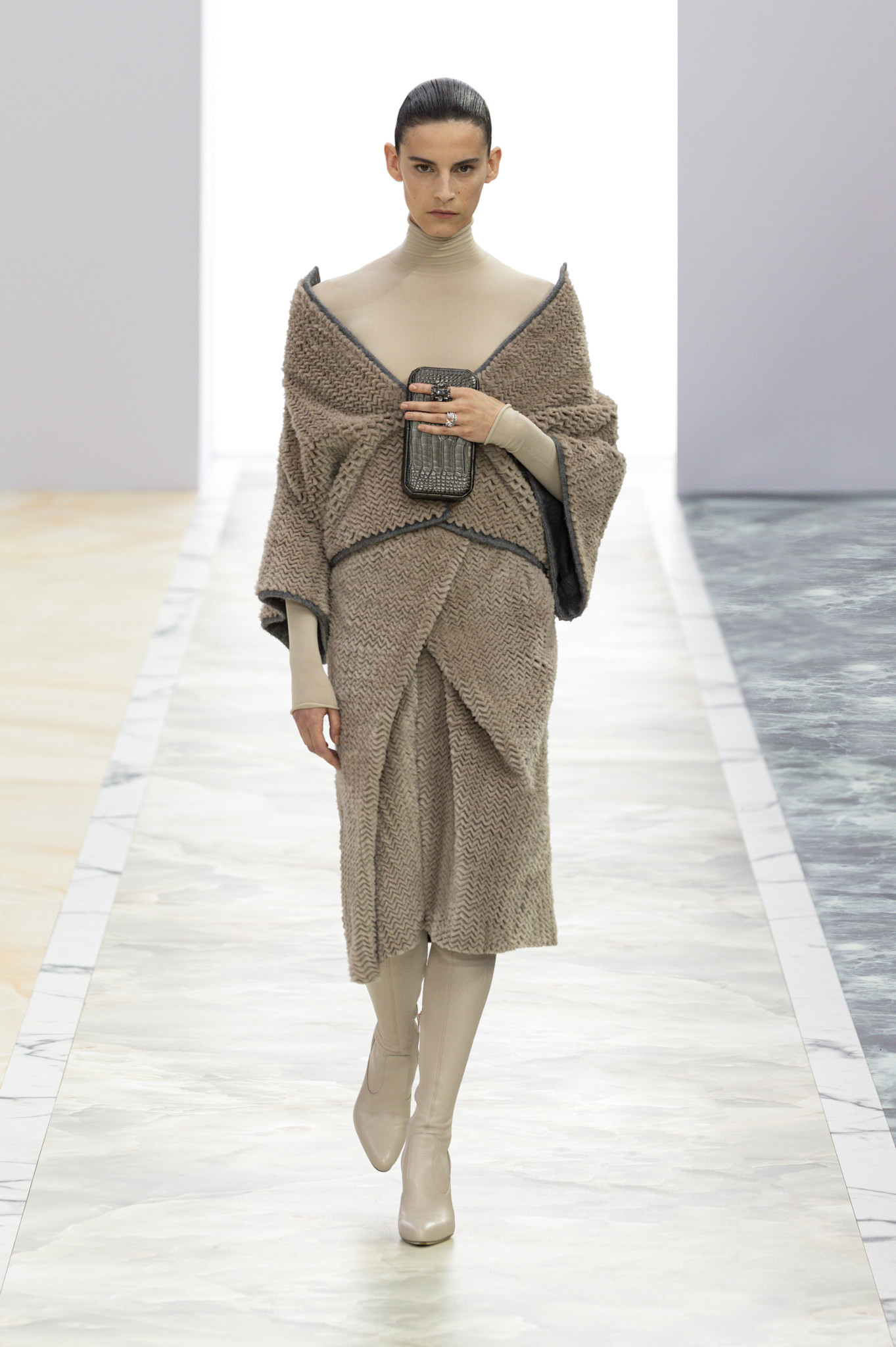 PFW AW23 Couture: Fendi - The Glass Magazine