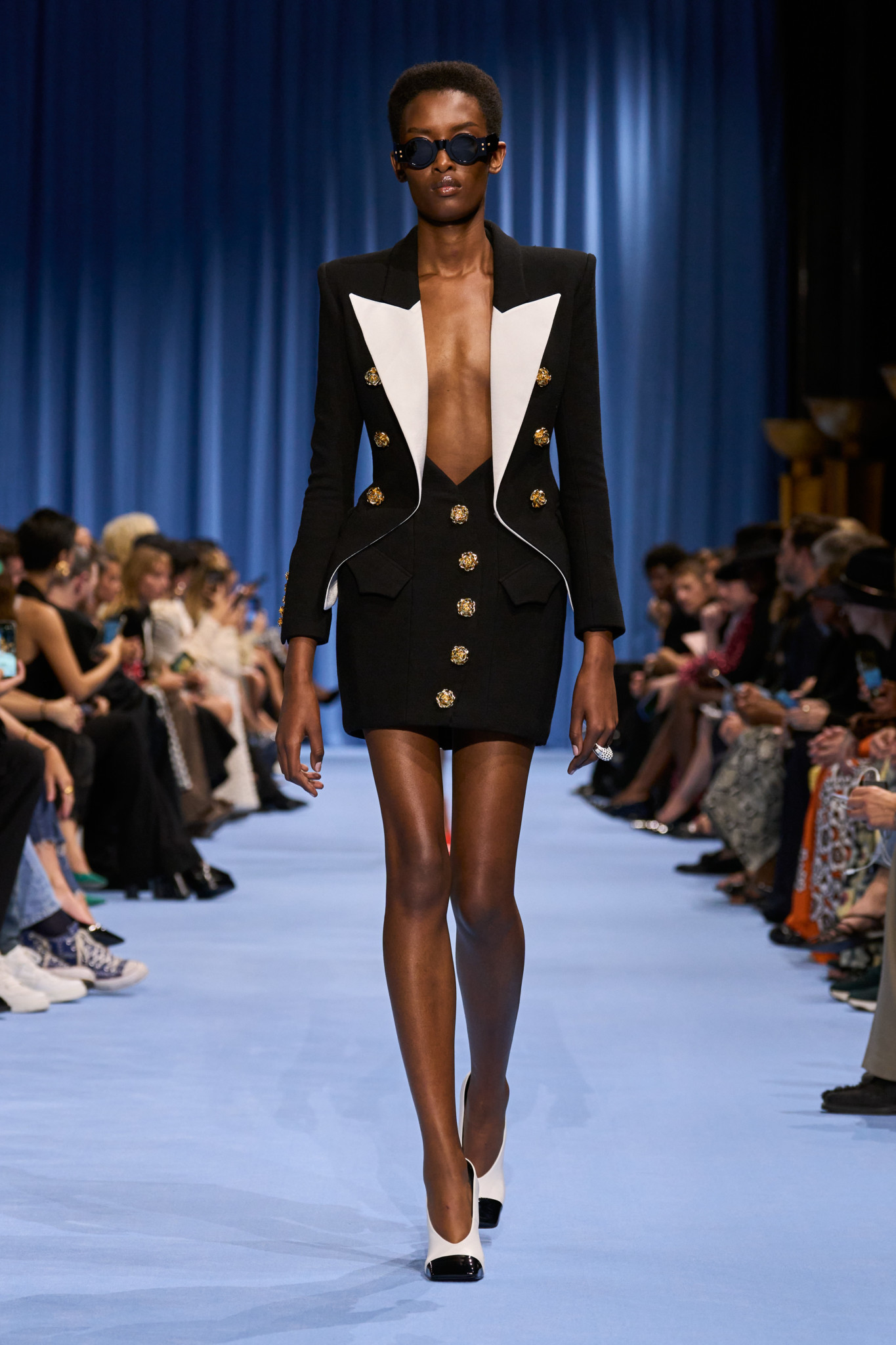 PFW SS24: Balmain - The Glass Magazine