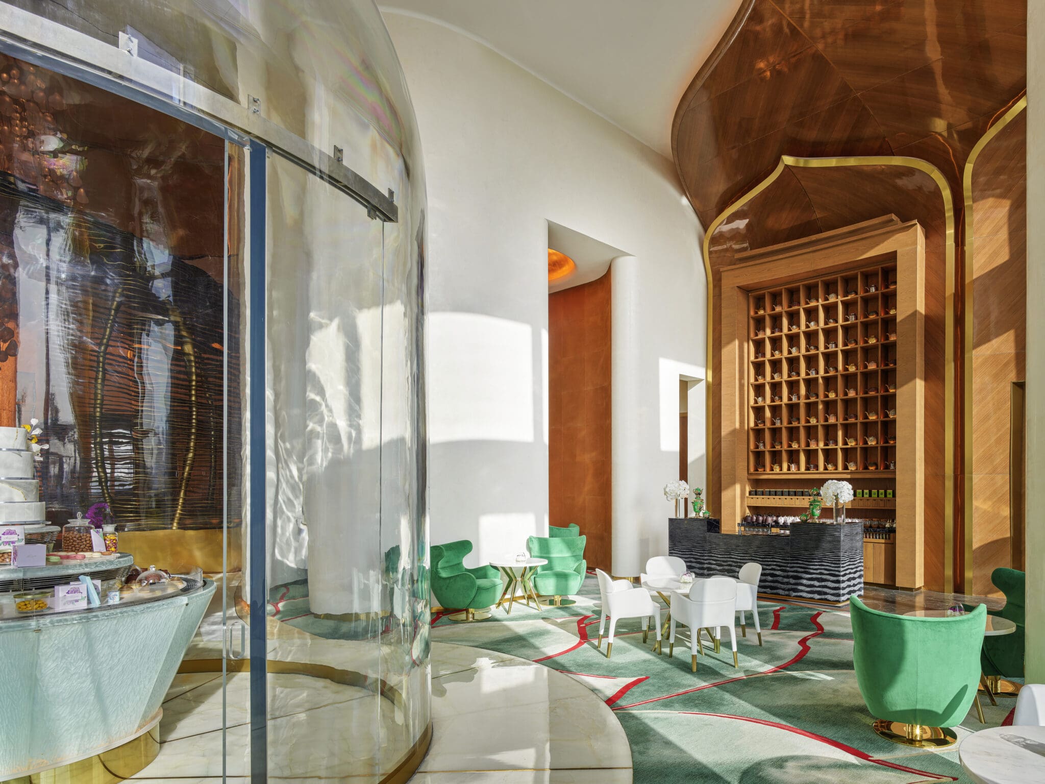 Glass enjoys warm hospitality at Fairmont Doha - The Glass Magazine