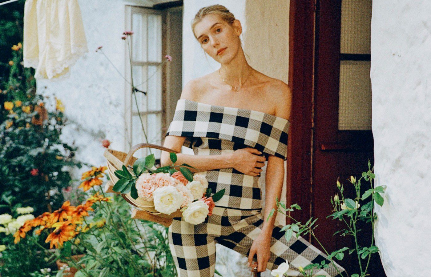 Posse’s New Series Begins with Evie Henderson - The Glass Magazine