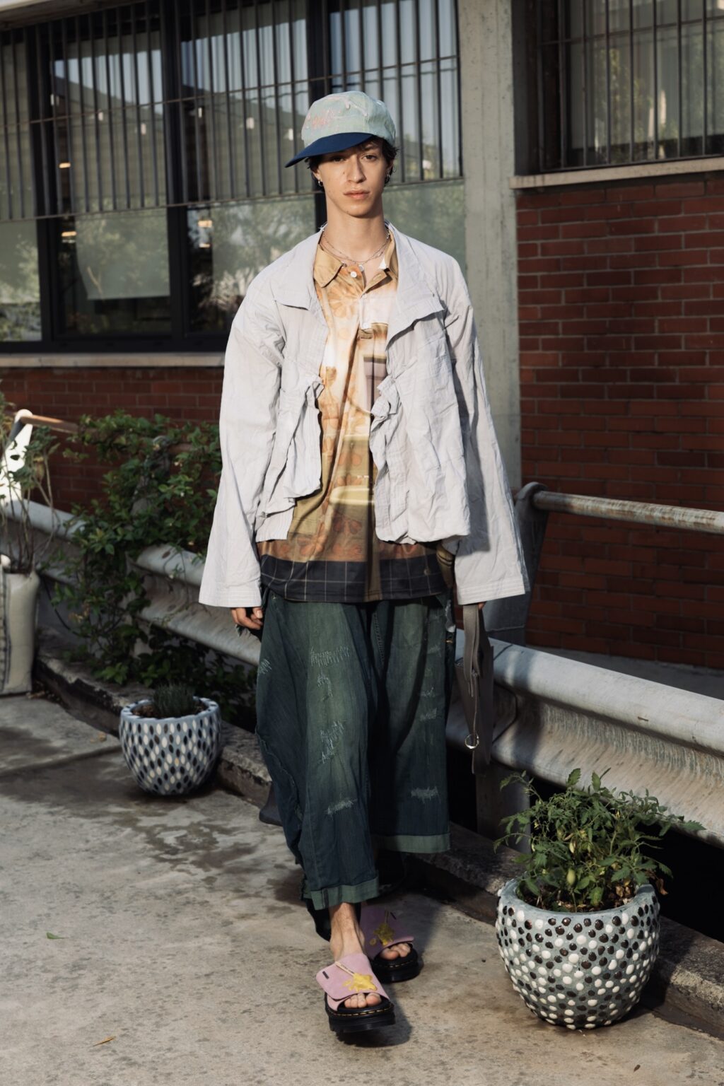 MFWM SS27: Simon Cracker - The Glass Magazine